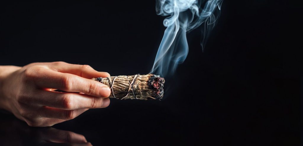 How to Perform Smudging Ceremony to Invite Positive Energy